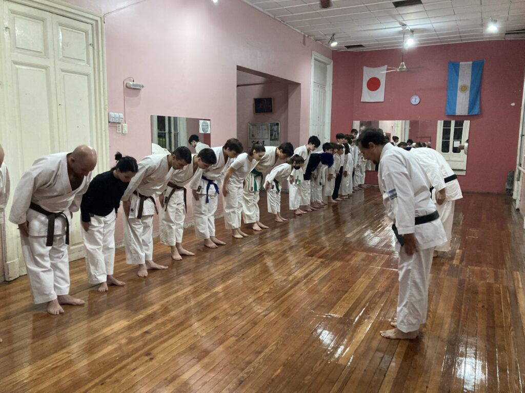 Nippon Den Karate-Do Tsuchiya Ryu «-» Círculo Militar - Oshima Dojo